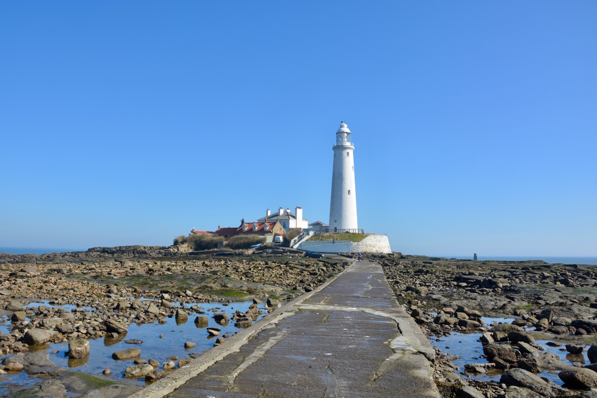 Holy Island Tour St Mary Lighthouse - 1